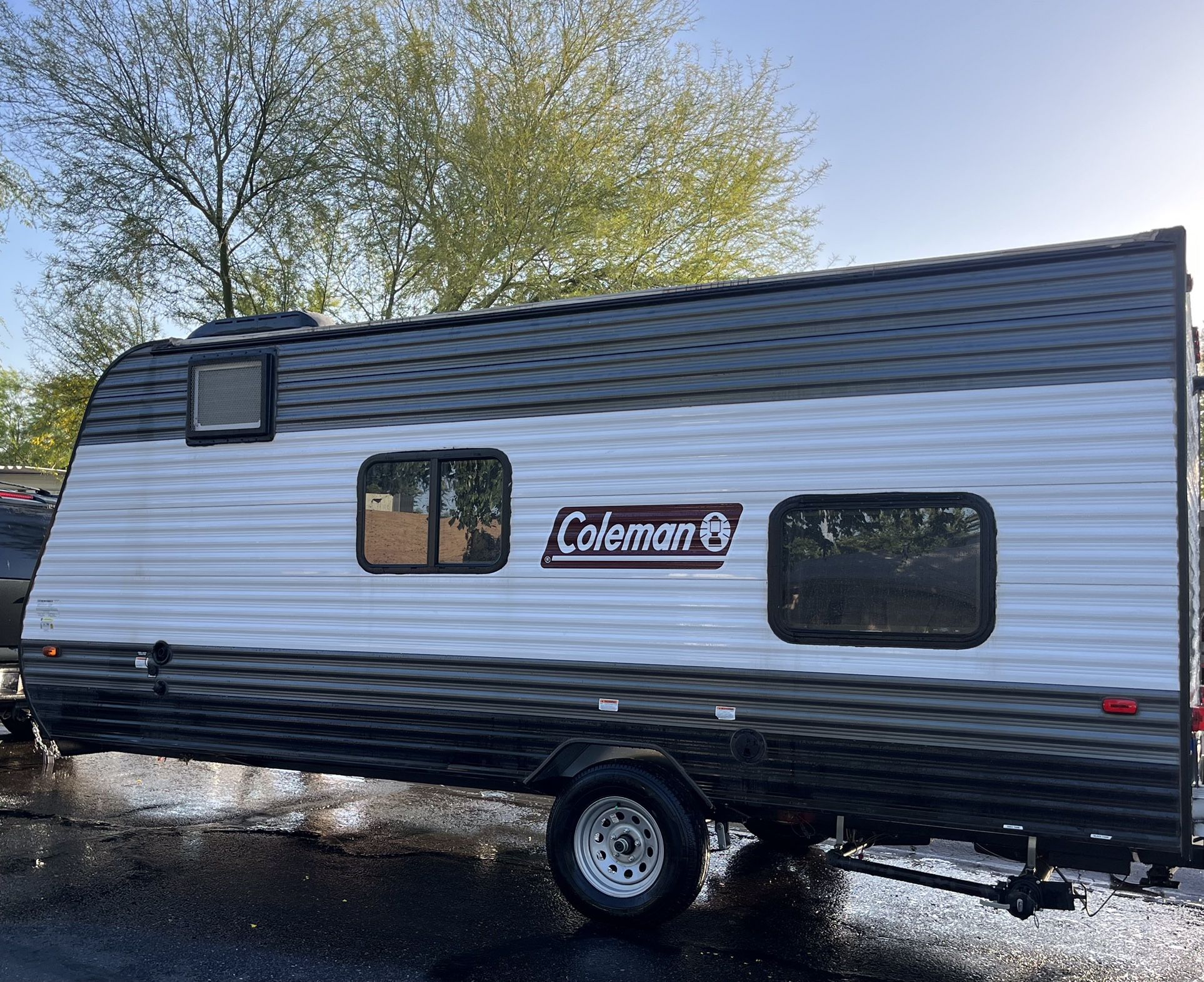 Coleman 17b for Sale in Phoenix, AZ - OfferUp