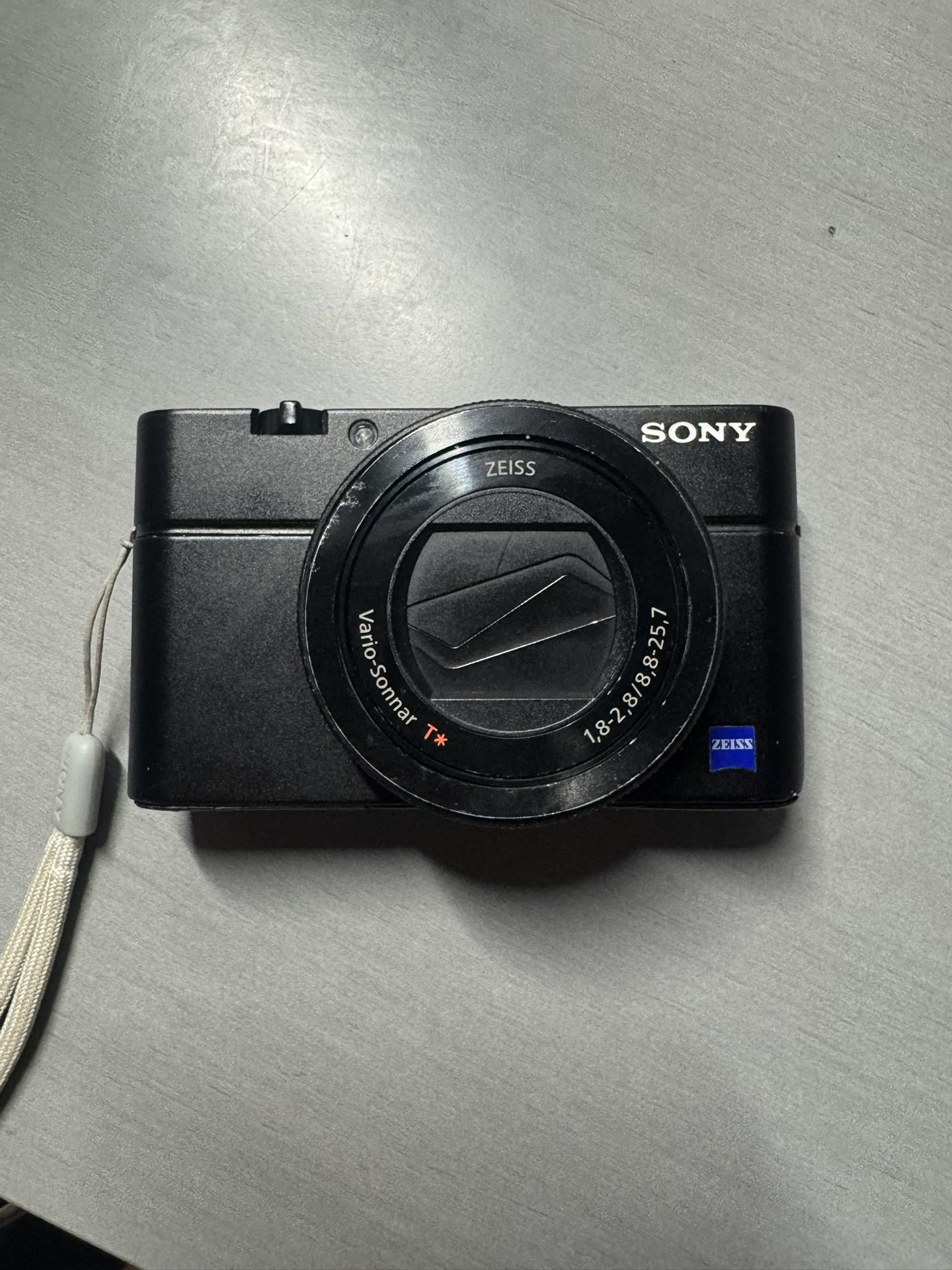 Sony Cyber-Shot DSC-RX100 M4 for Sale in Brookline, MA - OfferUp