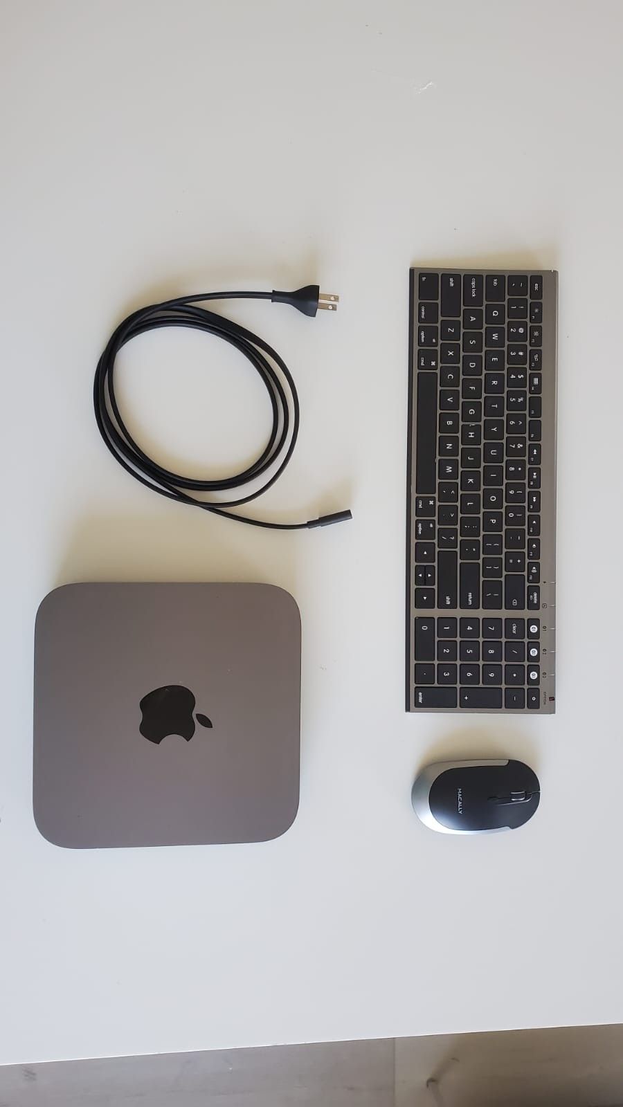Mac mini (Late 2018) Core i5 3 GHz - SSD 256 GB - 8GB for Sale in Fort ...