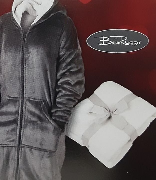Bella Russo Sherpa Lined Fleece Robe and Blanket. New for Sale in Hemet ...