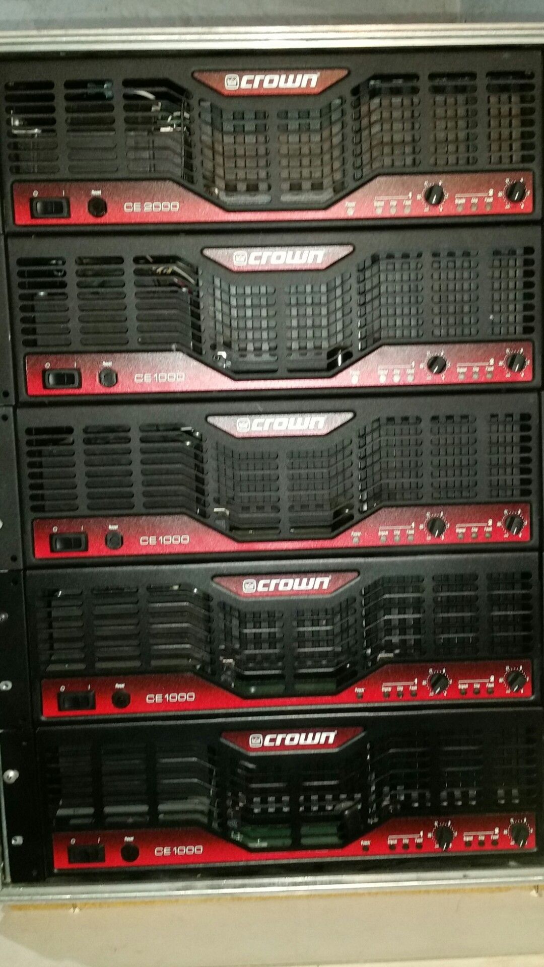 Crown CE 1000 for Sale in Chicago, IL - OfferUp