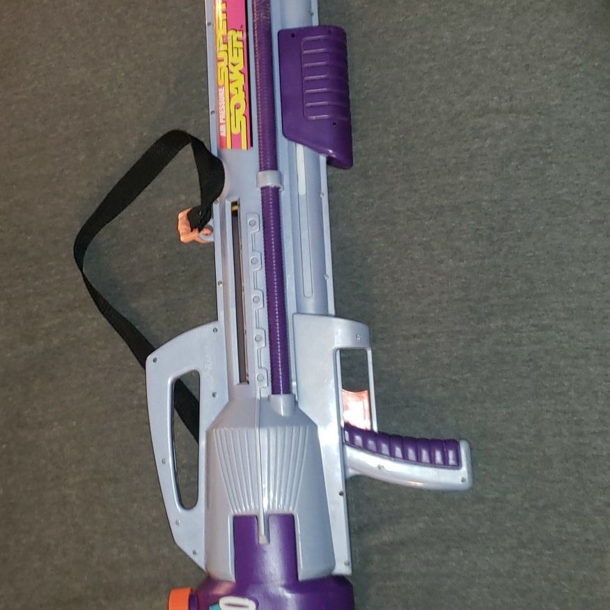 Super Soaker 2000