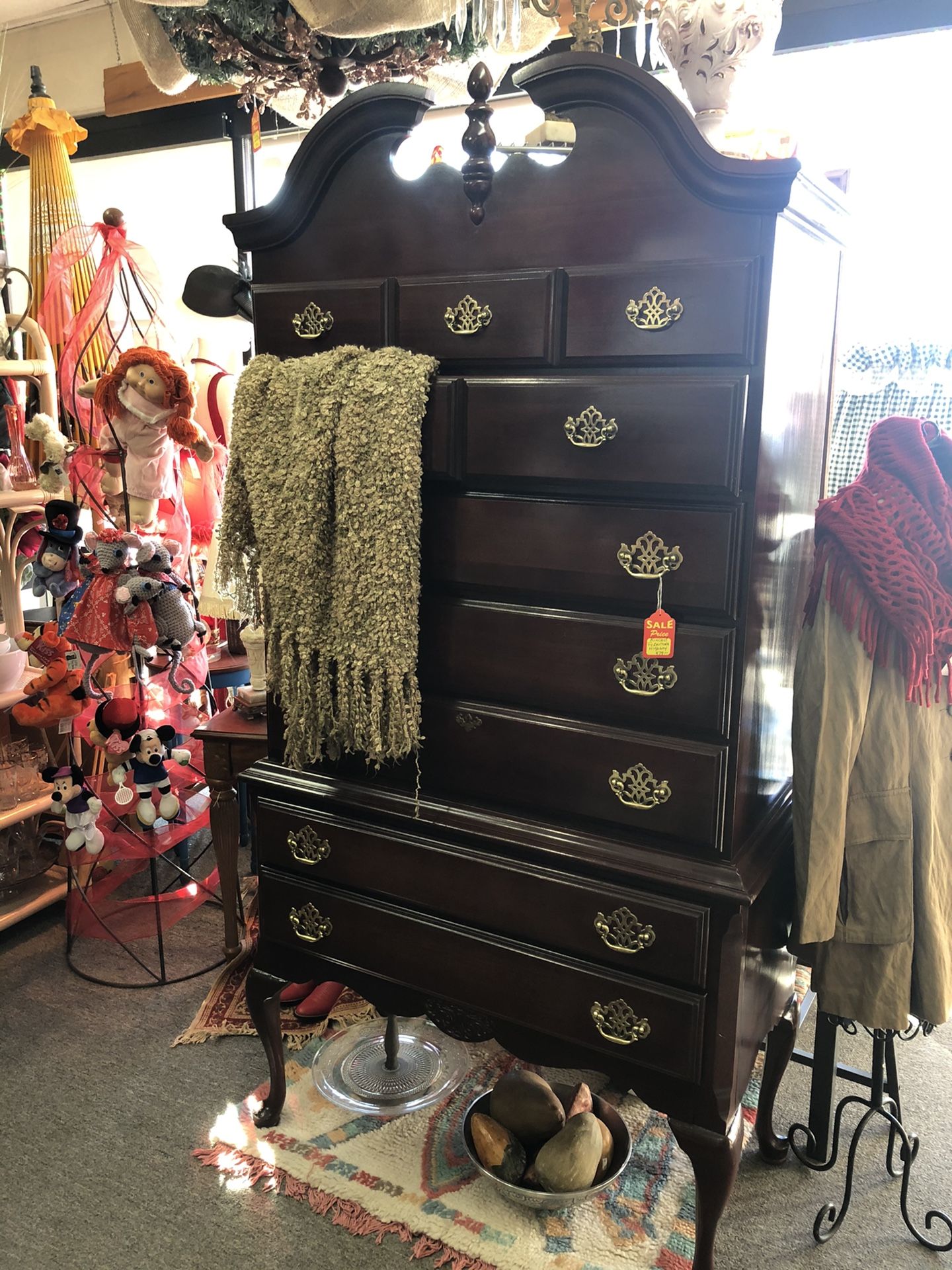 Kincaid Queen Anne Highboy dresser for Sale in El Paso, TX - OfferUp