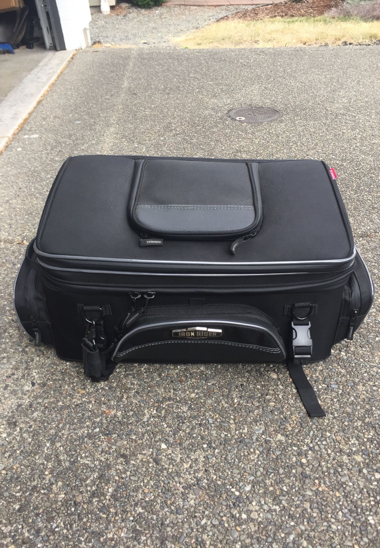 Dowco / Iron Rider Quest Trunk Bag Motorcycle Luggage for Sale in ...