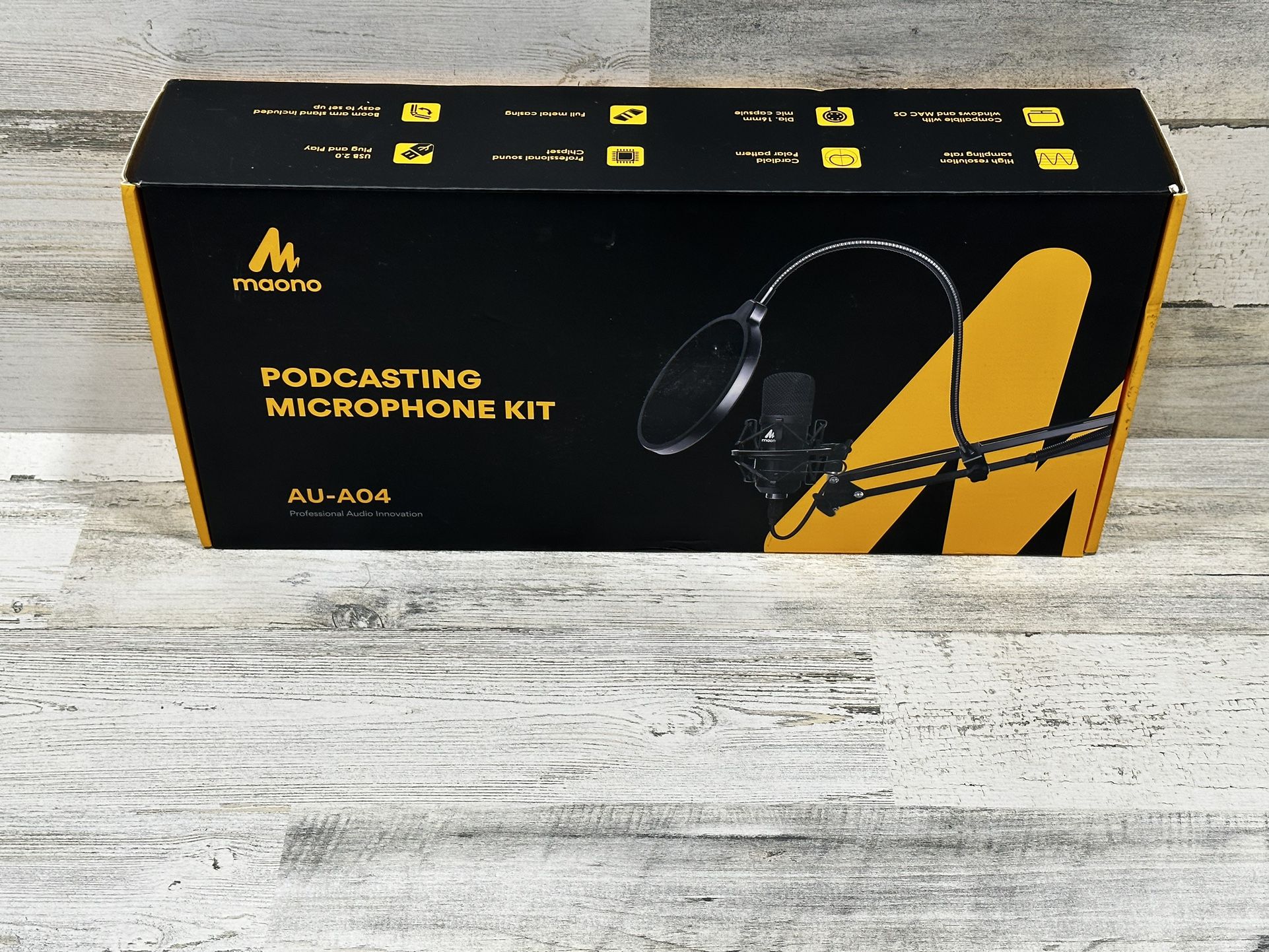 Maono Podcasting Microphone Kit - (AU-A04) Professional Audio USB Hi ...