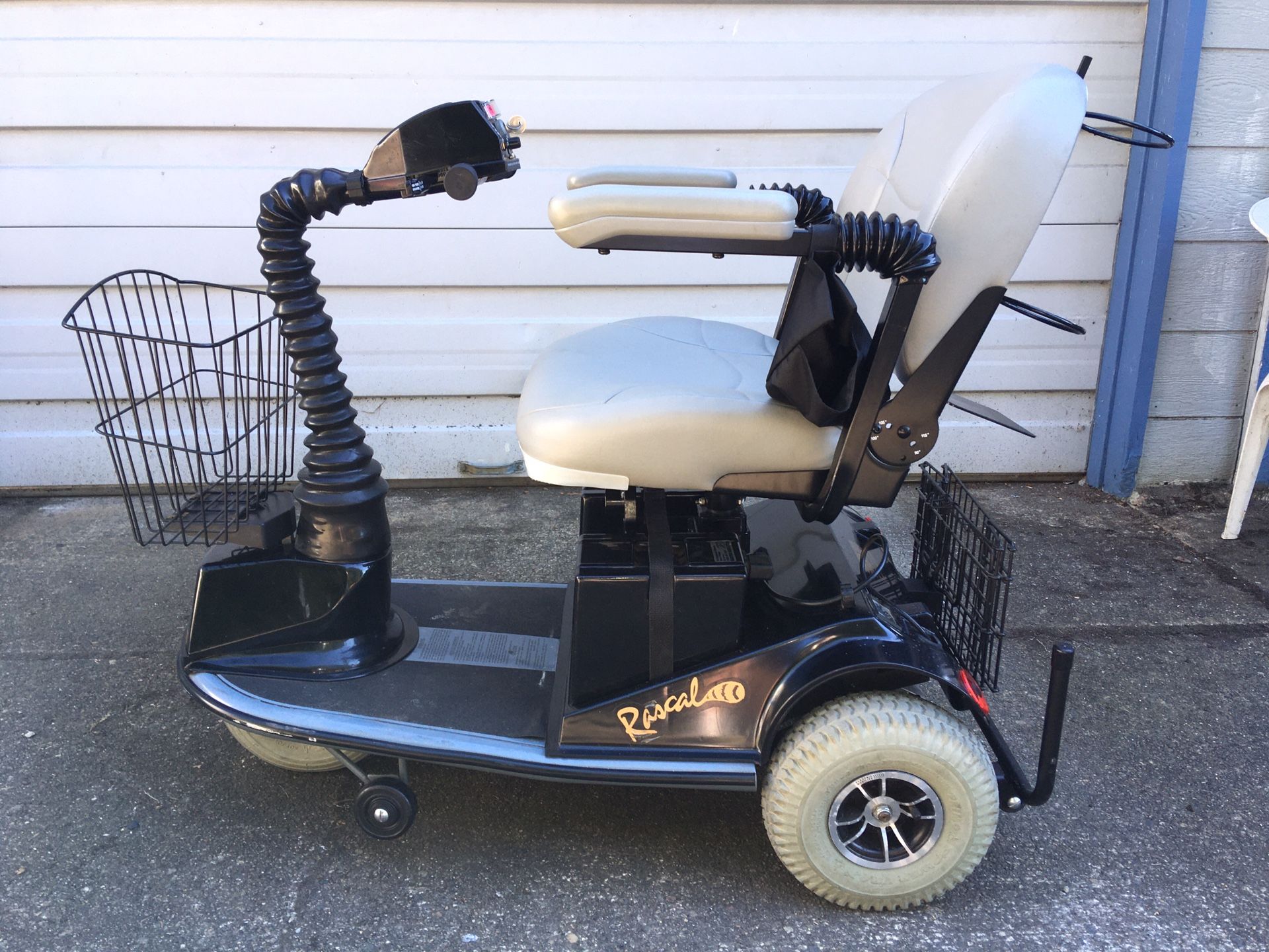 Electric Mobility Rascal 235 Power Scooter with SEAT LIFT (Final Call ...