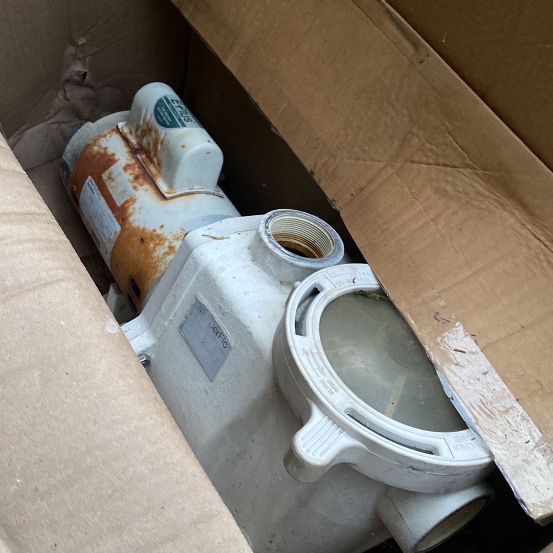 Free Scrap/recycling Broken Pool Pumps for Sale in La Mesa, CA - OfferUp