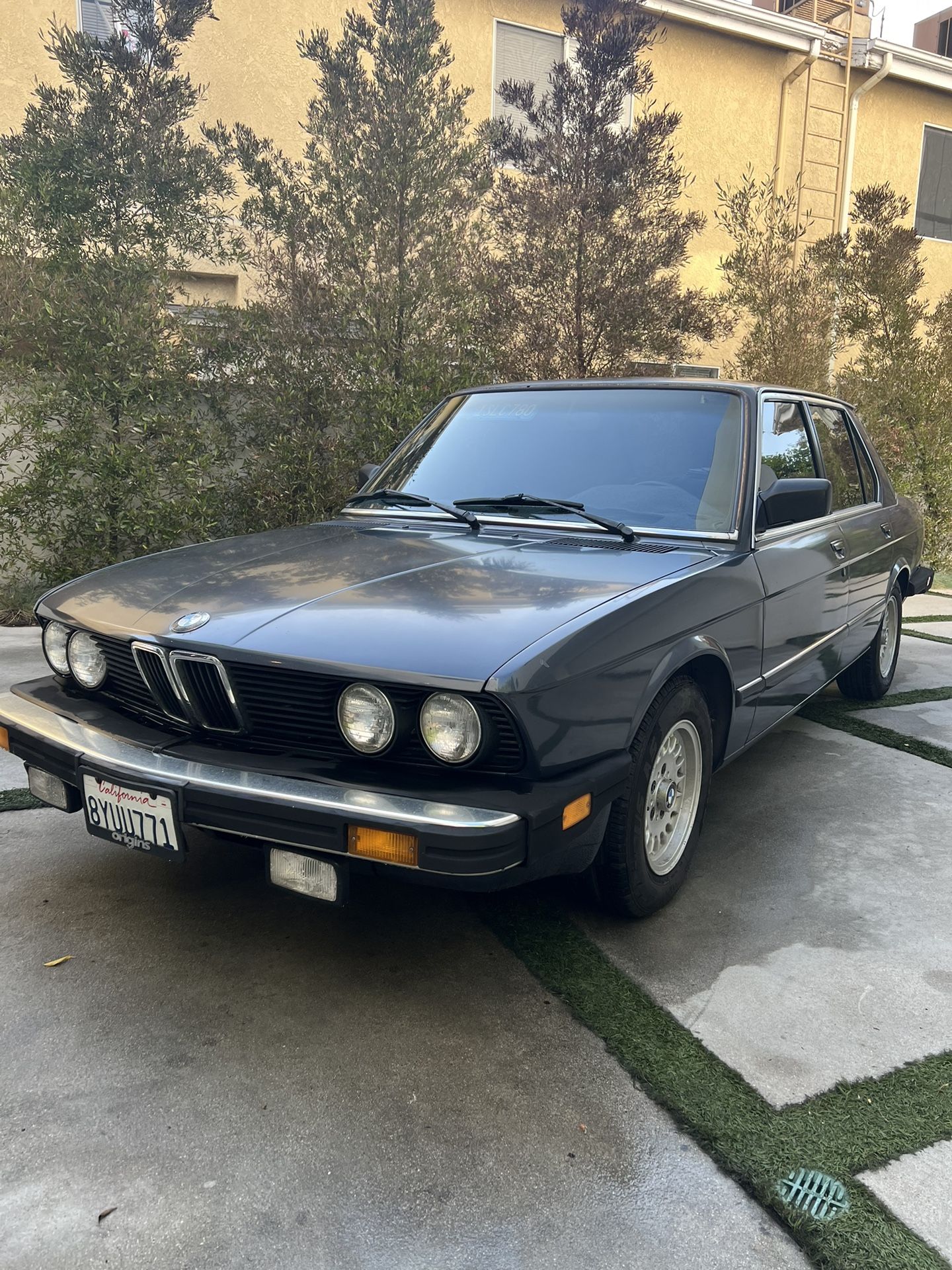 1986 BMW 5 Series for Sale in Los Angeles, CA - OfferUp