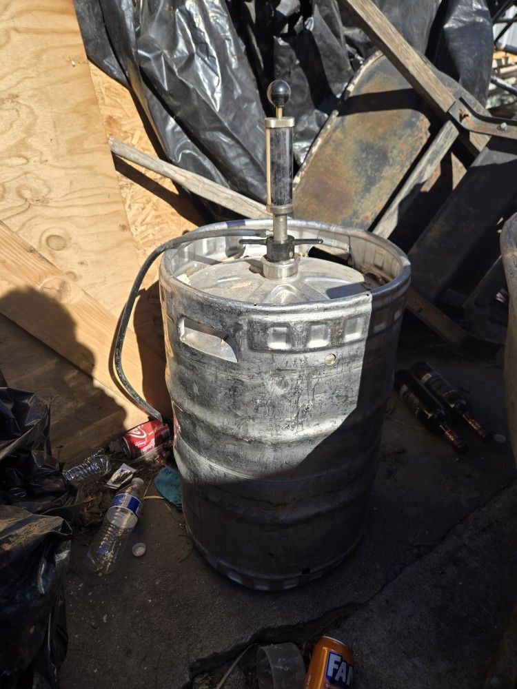 Empty Keg for Sale in Fontana, CA - OfferUp