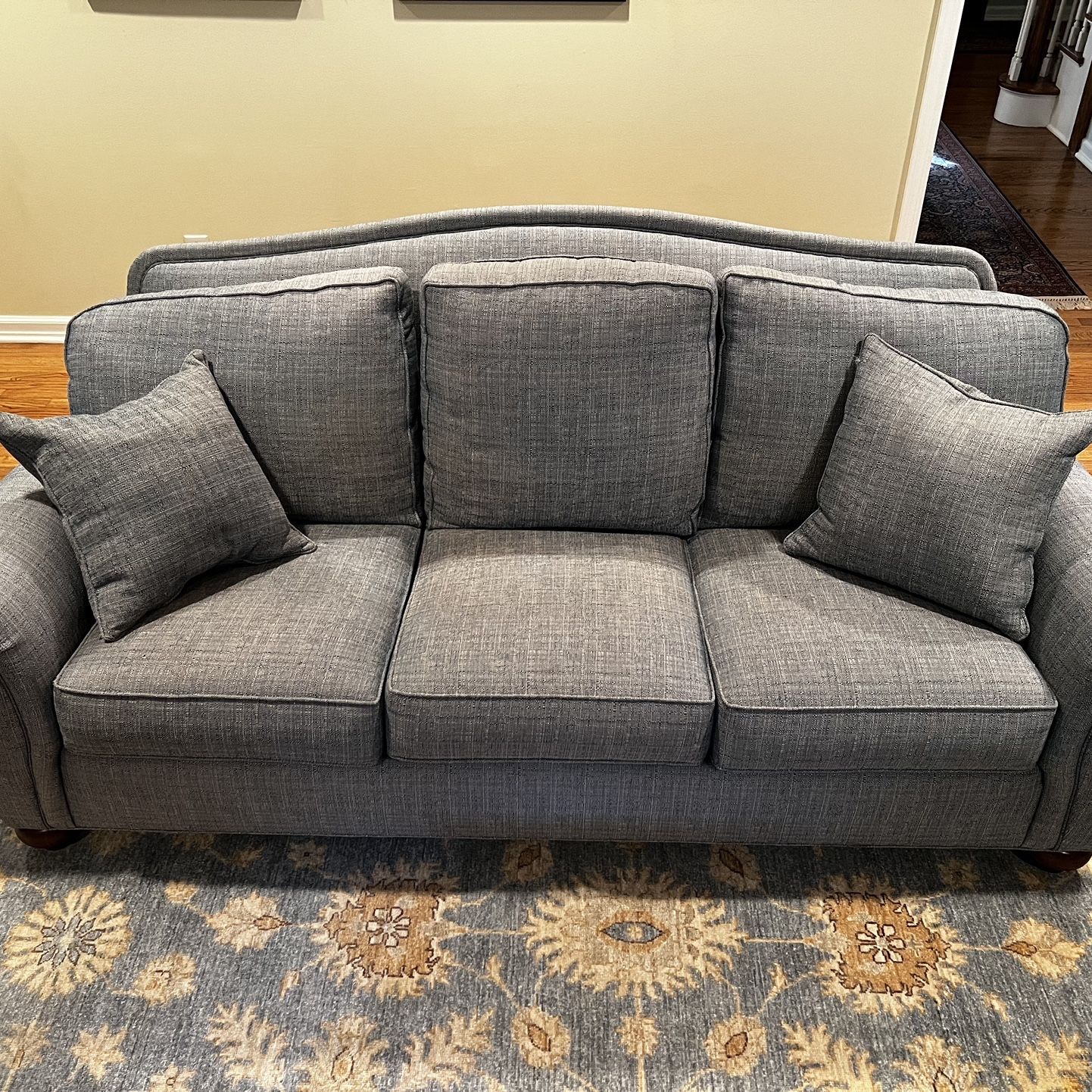 Ethan Allen Whitney Sofa for Sale in Glen Rock NJ OfferUp