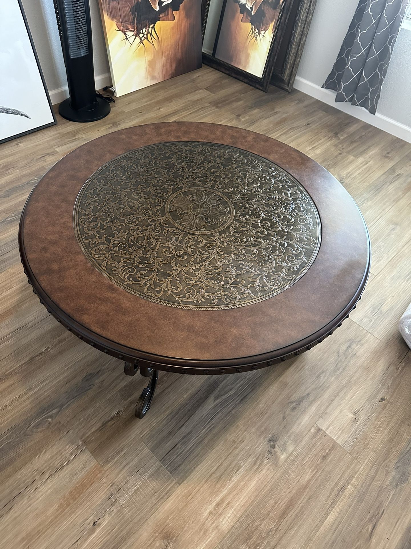 Ashley Furniture Rafferty Tables Matching Set. for Sale in Sun City, AZ ...