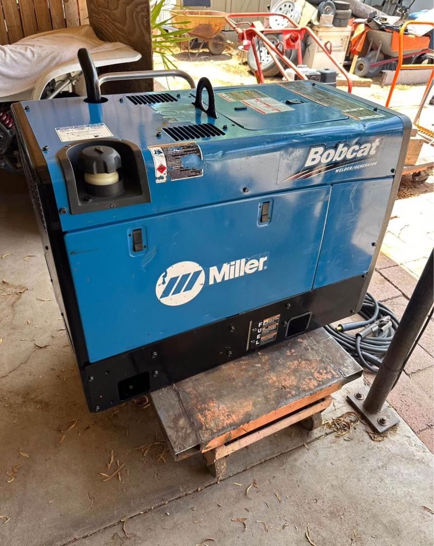 Miller Bobcat Available 260 Welder/ Generator for Sale in Austin, TX ...