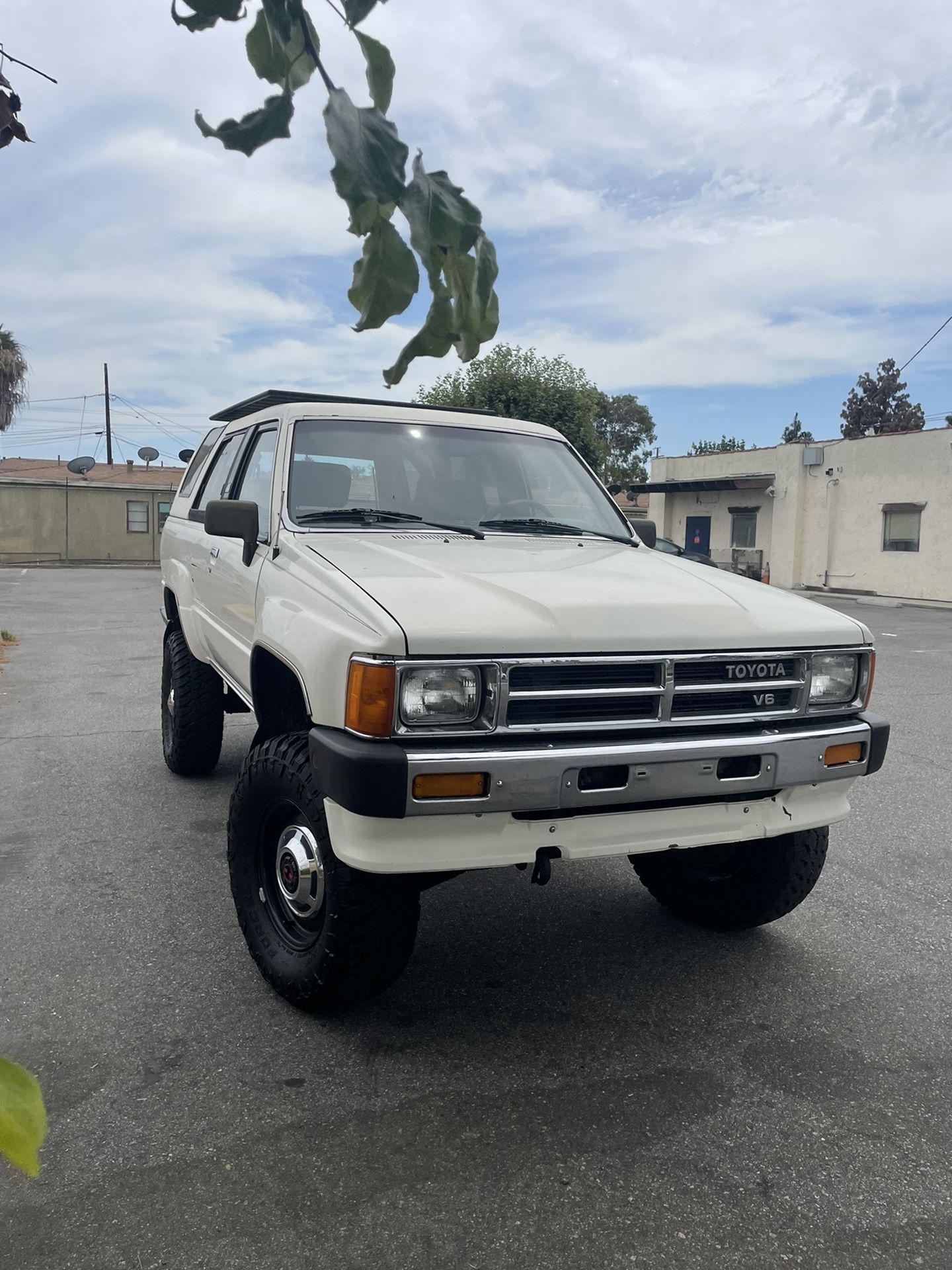 1988 Toyota 4Runner for Sale in Long Beach, CA - OfferUp