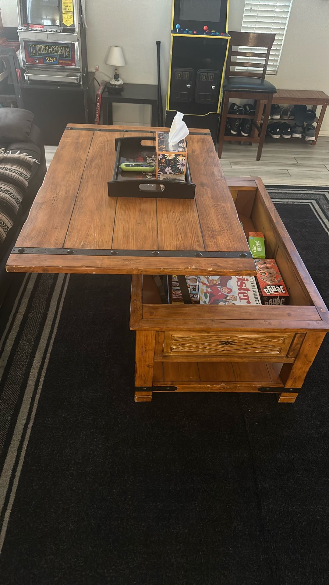 Unique Expanding Solid Wood Coffee Table for Sale in Phoenix, AZ - OfferUp
