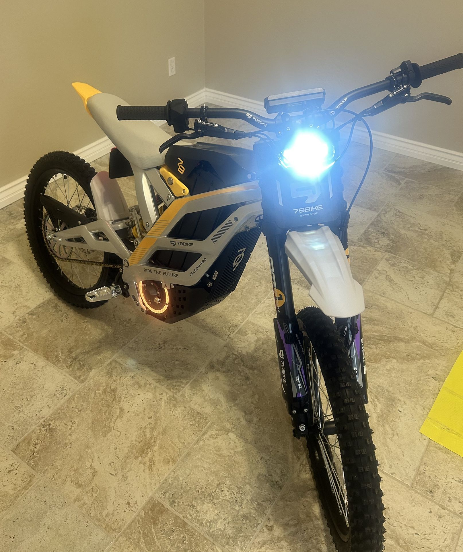 79 Bike Falcon Pro for Sale in Peoria, AZ - OfferUp