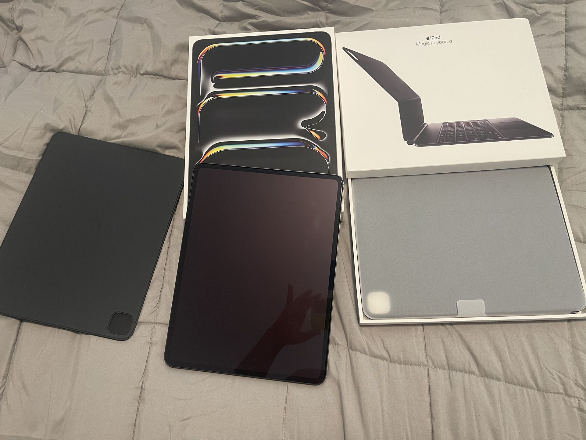 iPad Pro With Smart Folio & Magic Keyboard OBO for Sale in Miami, FL ...