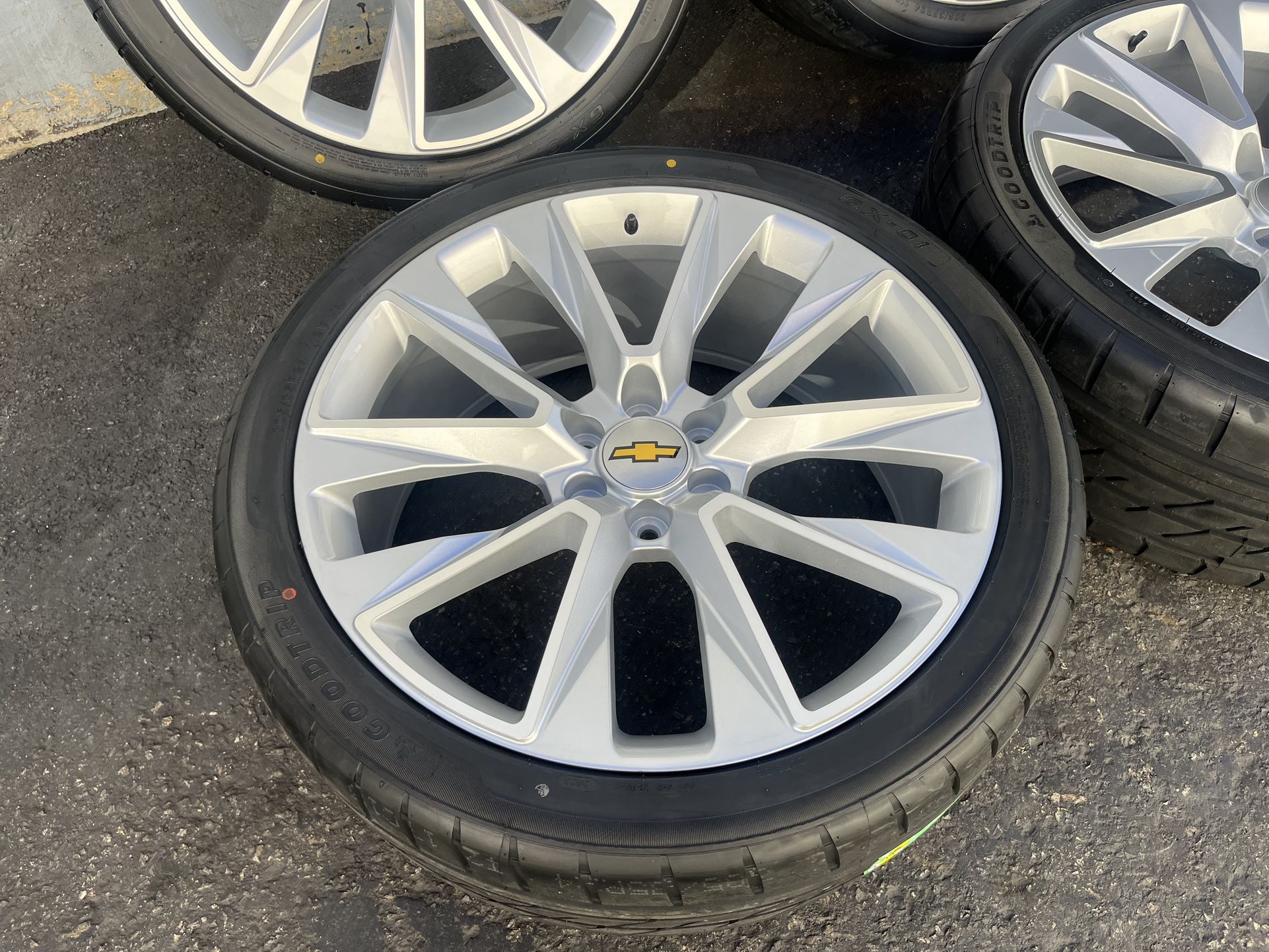24” INCH CHEVY/GMC DENALI BRUSHED SILVER WHEELS/RIMS WITH TIRES for ...