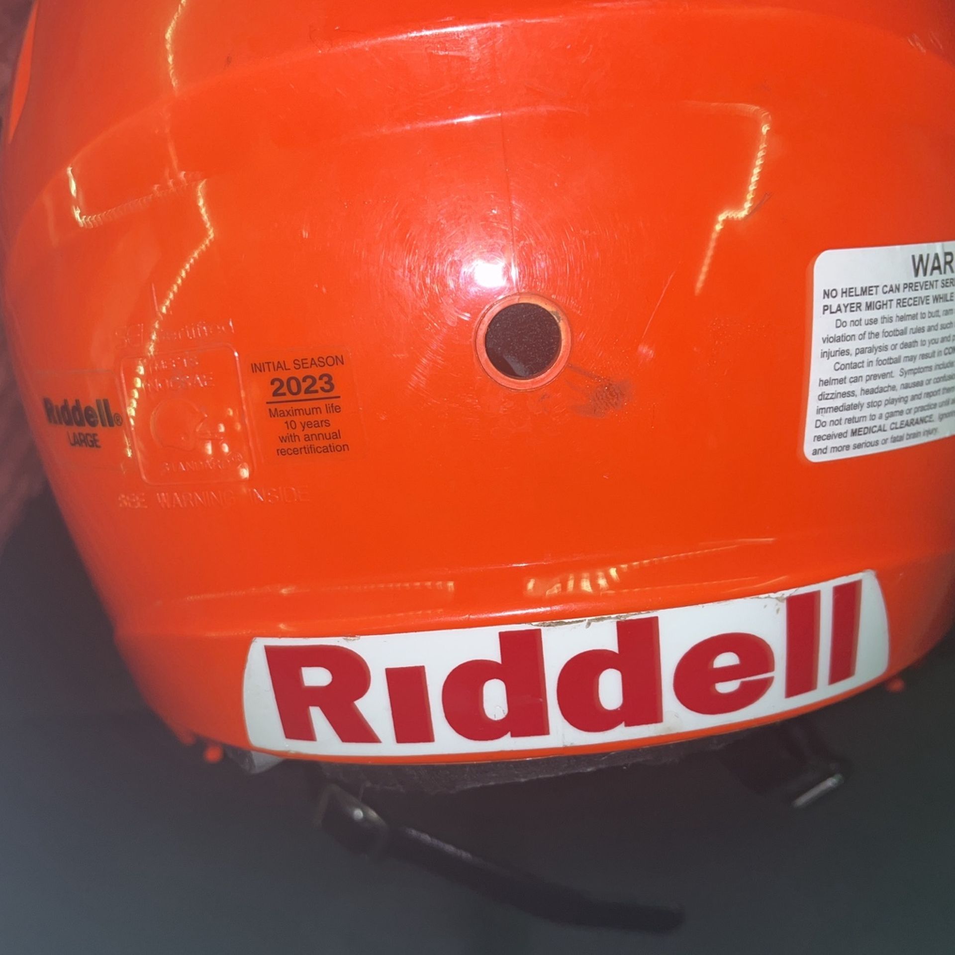 RIDDLE 2023 HELMET YOUTH LAGE for Sale in Franklin Square, NY - OfferUp