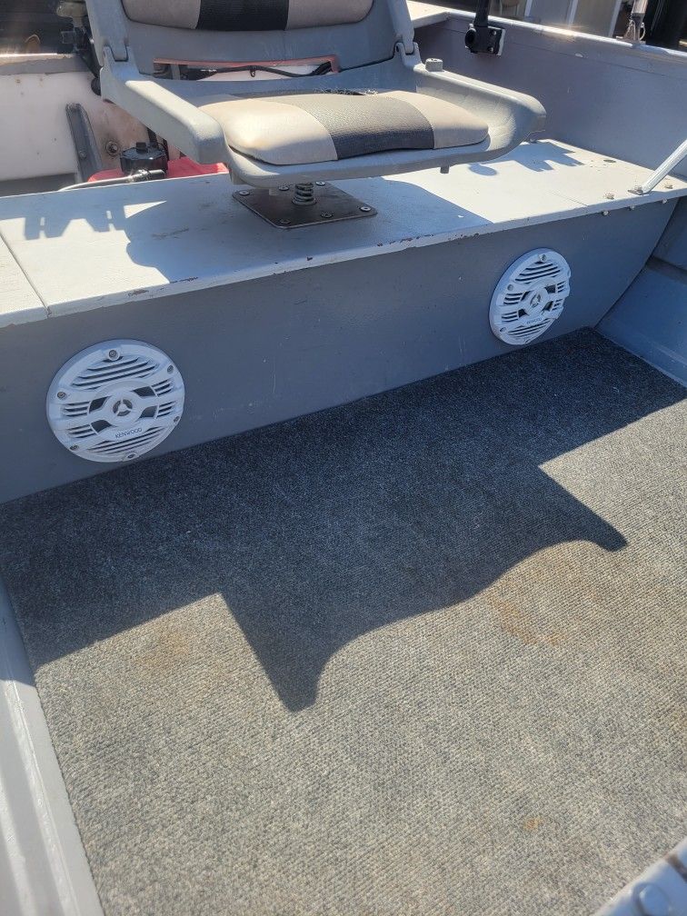 14' Gregor Fishing Boat for Sale in Sacramento, CA - OfferUp