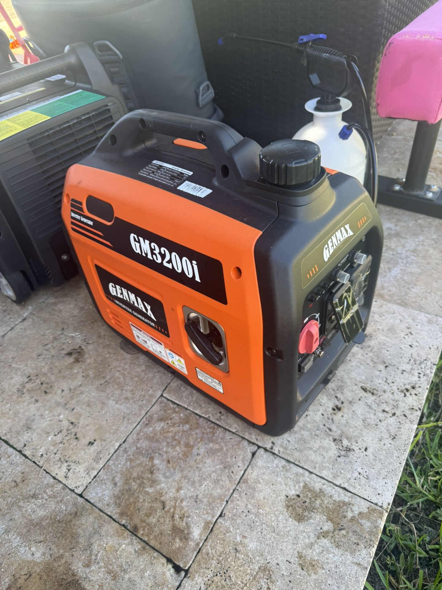 Generator Inverter Genmax 3200i for Sale in Fort Lauderdale, FL - OfferUp