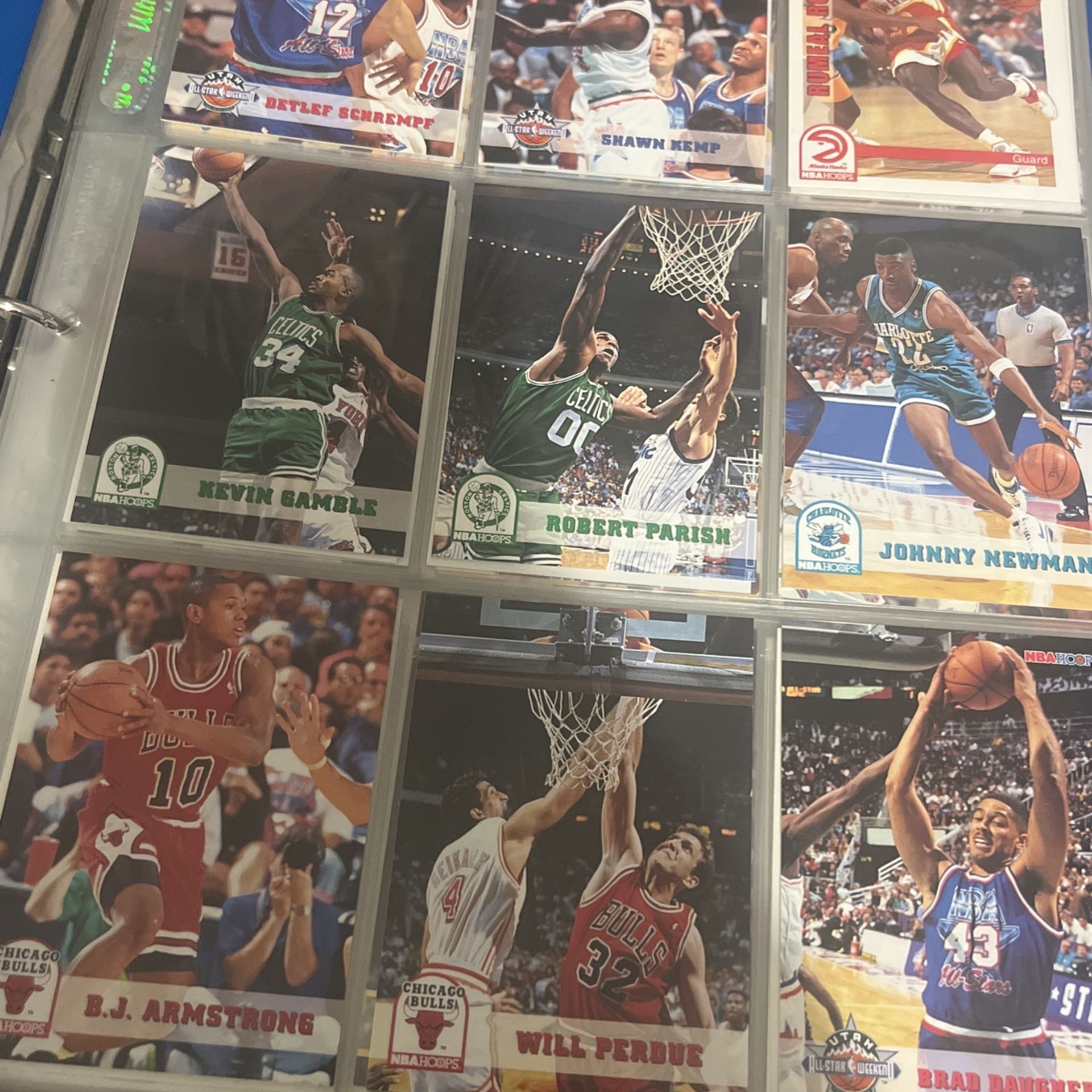 Old Basketball Cards for Sale in Woodburn, OR - OfferUp