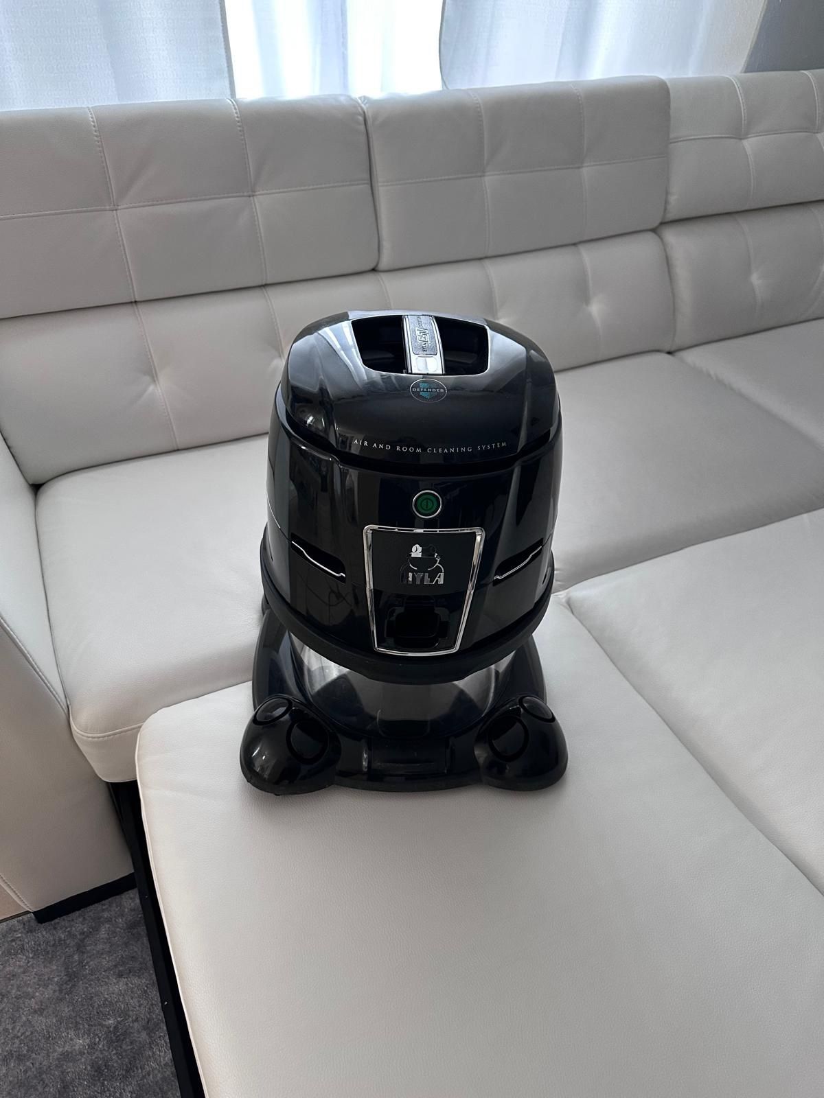 Vacum Hula Used One Time. for Sale in Medley, FL - OfferUp