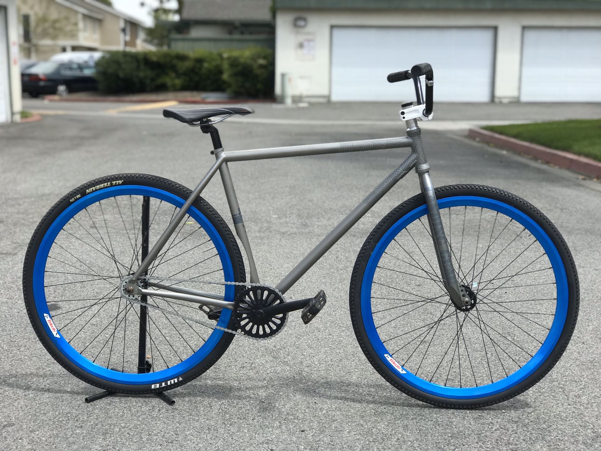 SE BIKES x US VERSUS THEM for Sale in Lemon Grove, CA - OfferUp