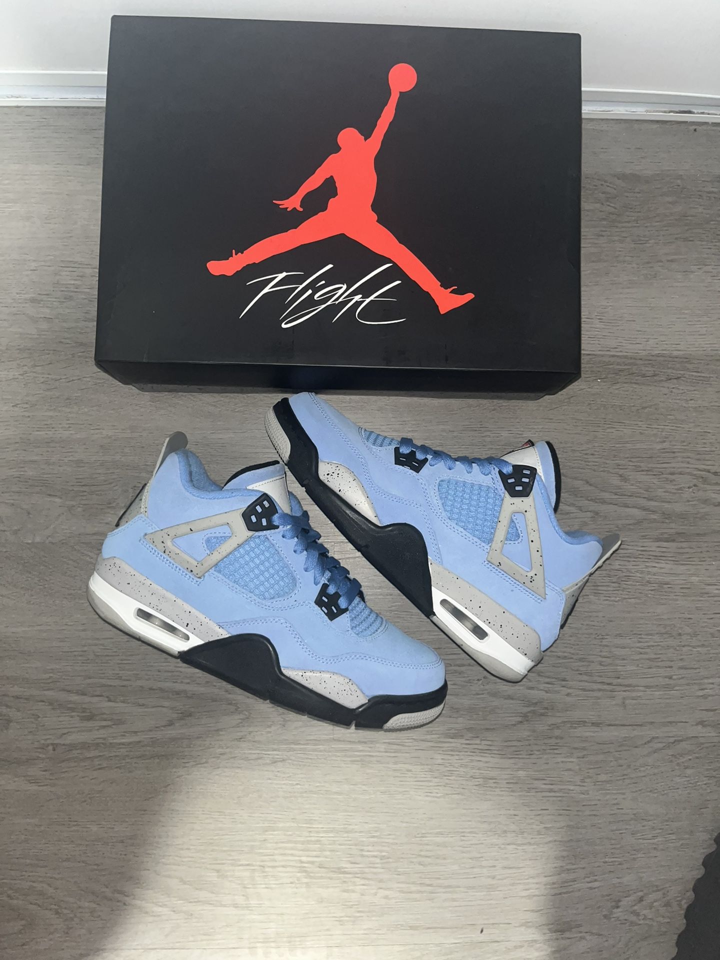 Unc Jordan 4 for Sale in Las Vegas, NV - OfferUp