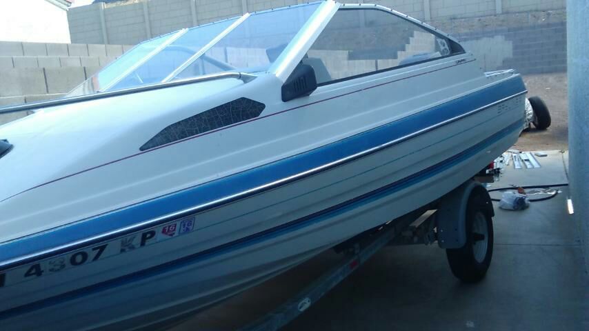 88 bayliner capri for Sale in Henderson, NV - OfferUp