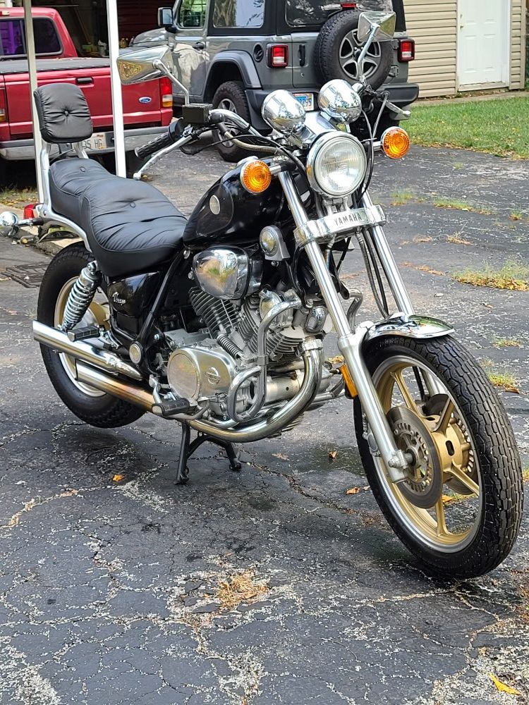 1985 Yamaha virago 700 Motorcycle for Sale in MERRIONETT PK, IL - OfferUp