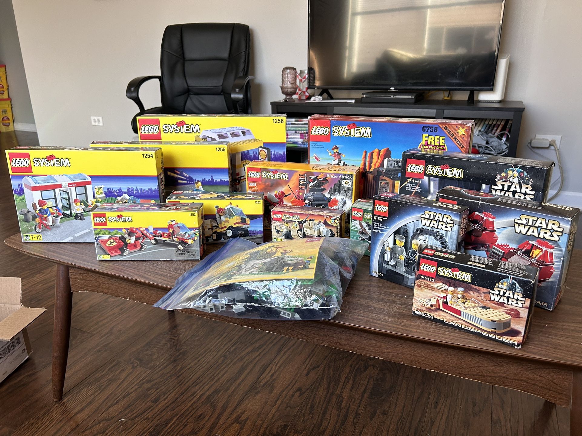 Vintage Lego lot - 100% COMPLETE SETS for Sale in Downers Grove, IL ...