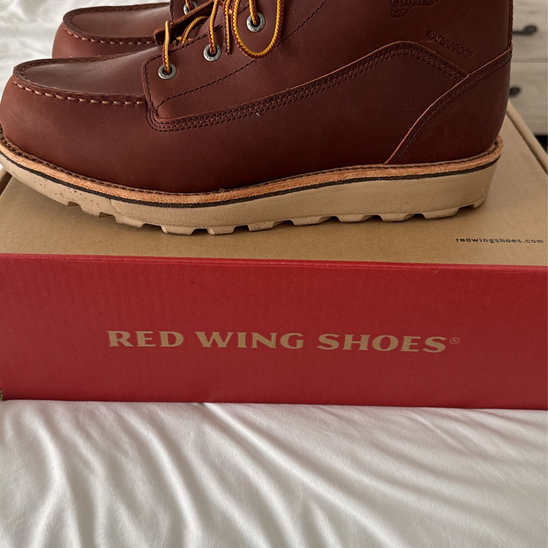 RED WING Model 1221 Size 11D Soft Toe for Sale in Clovis, CA - OfferUp