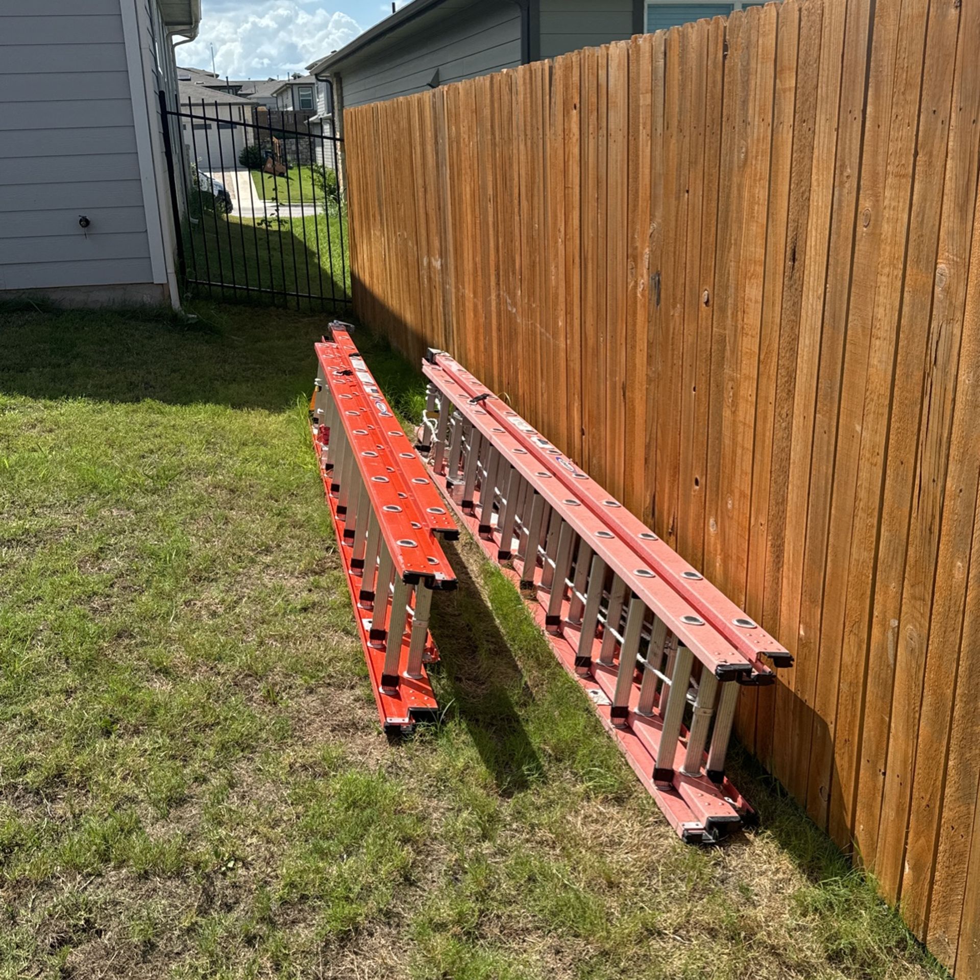 Werner 3 Story Ladder for Sale in Pflugerville, TX - OfferUp