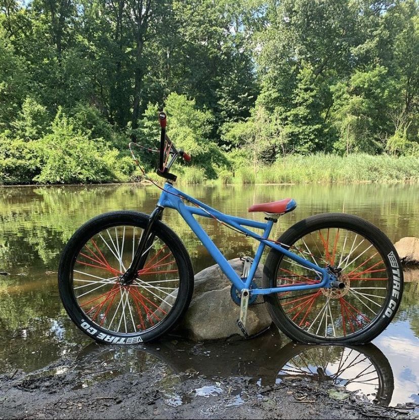 SE MONSTER QUAD LOOKING TO TRADE FOR B A FAT QUAD, FAT RIPPE OR HIT ME ...