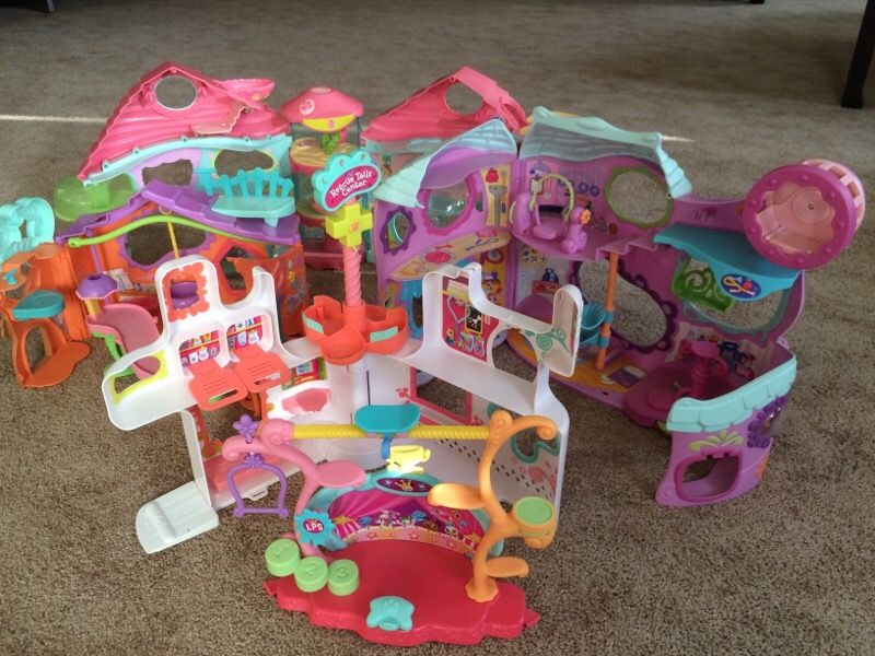 Littlest Pet Shop Toy House