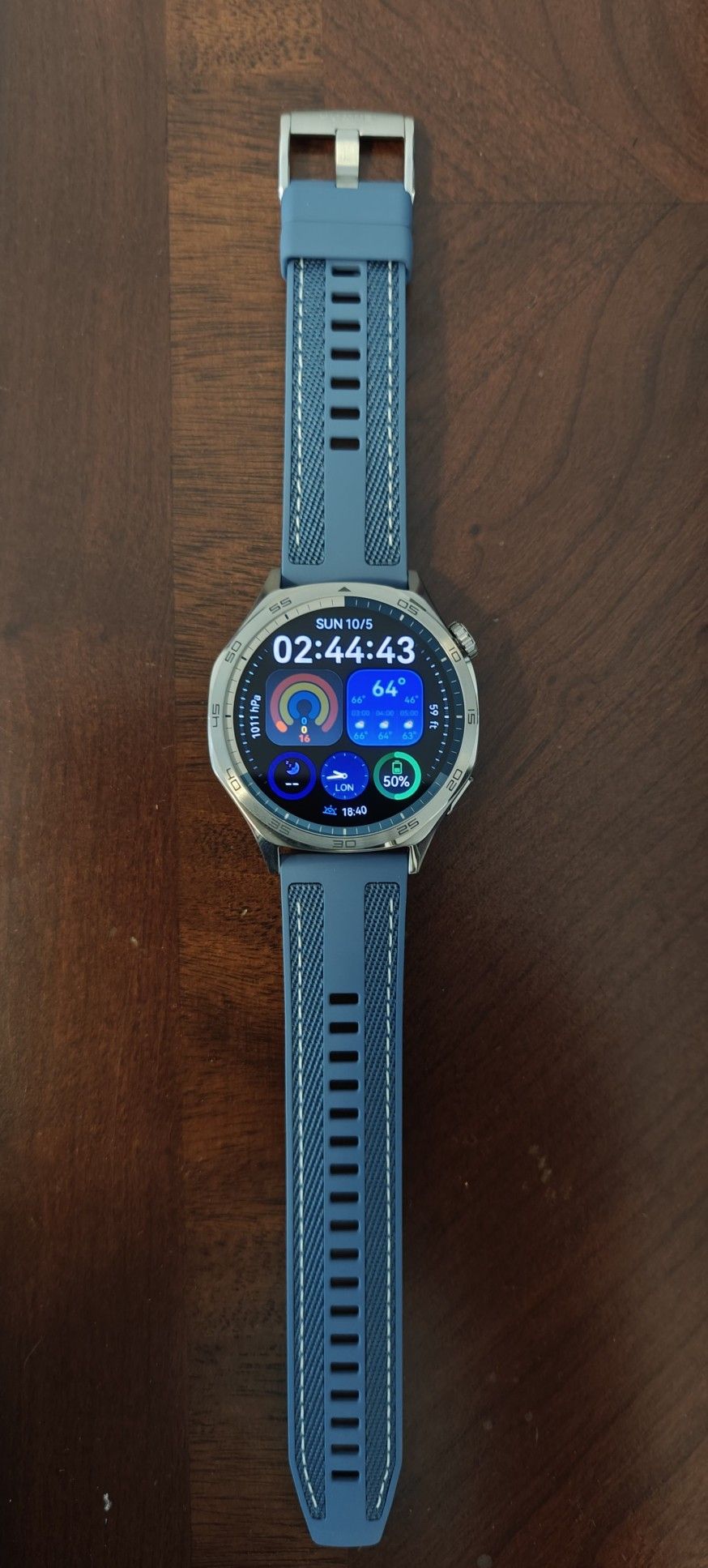 Brand new Huawei GT 5 46mm smart watch for Sale in Bellevue, WA - OfferUp