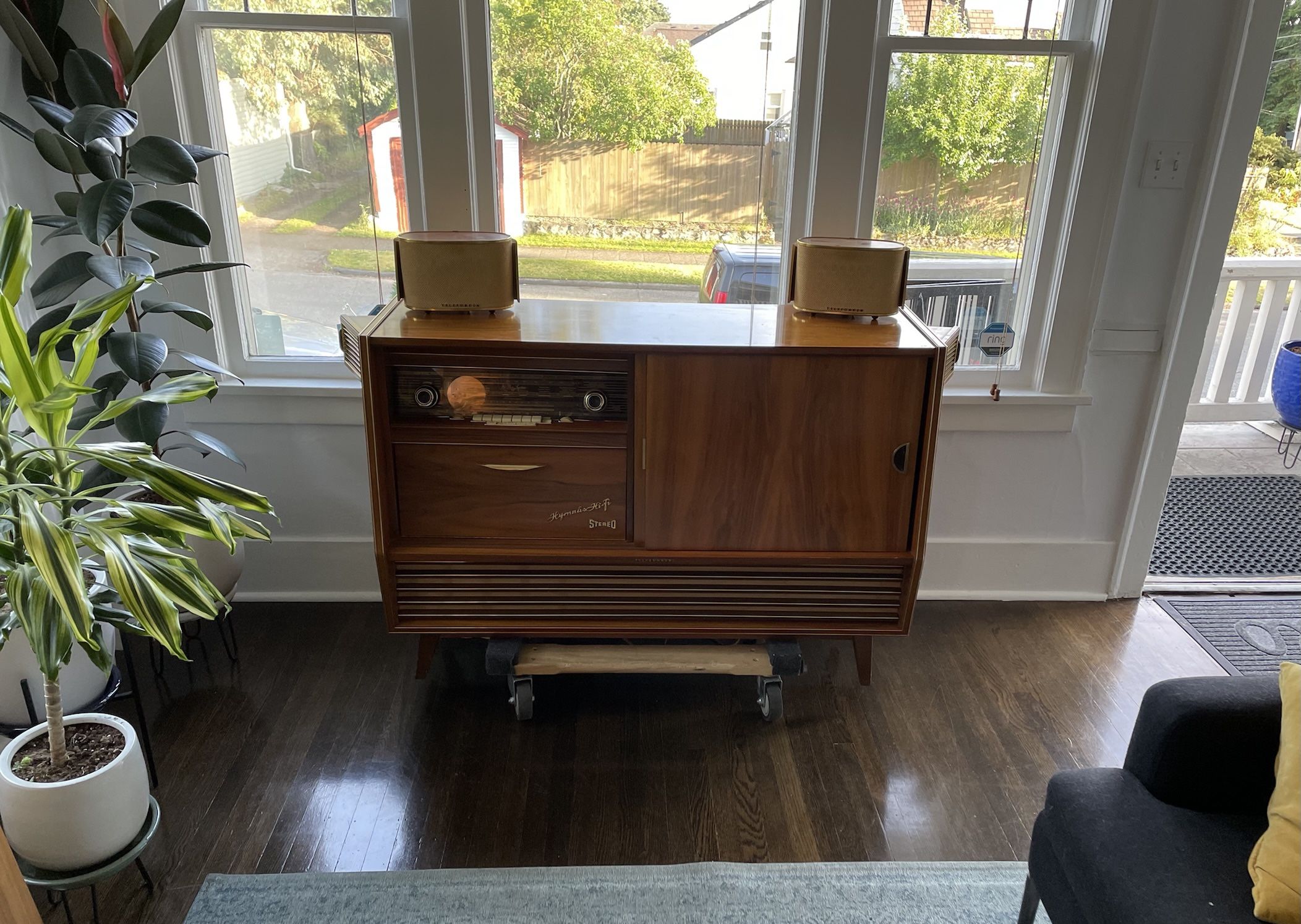 Beautiful Vintage Telefunken Hymnus Hi-fi Tube Stereo Console for Sale ...