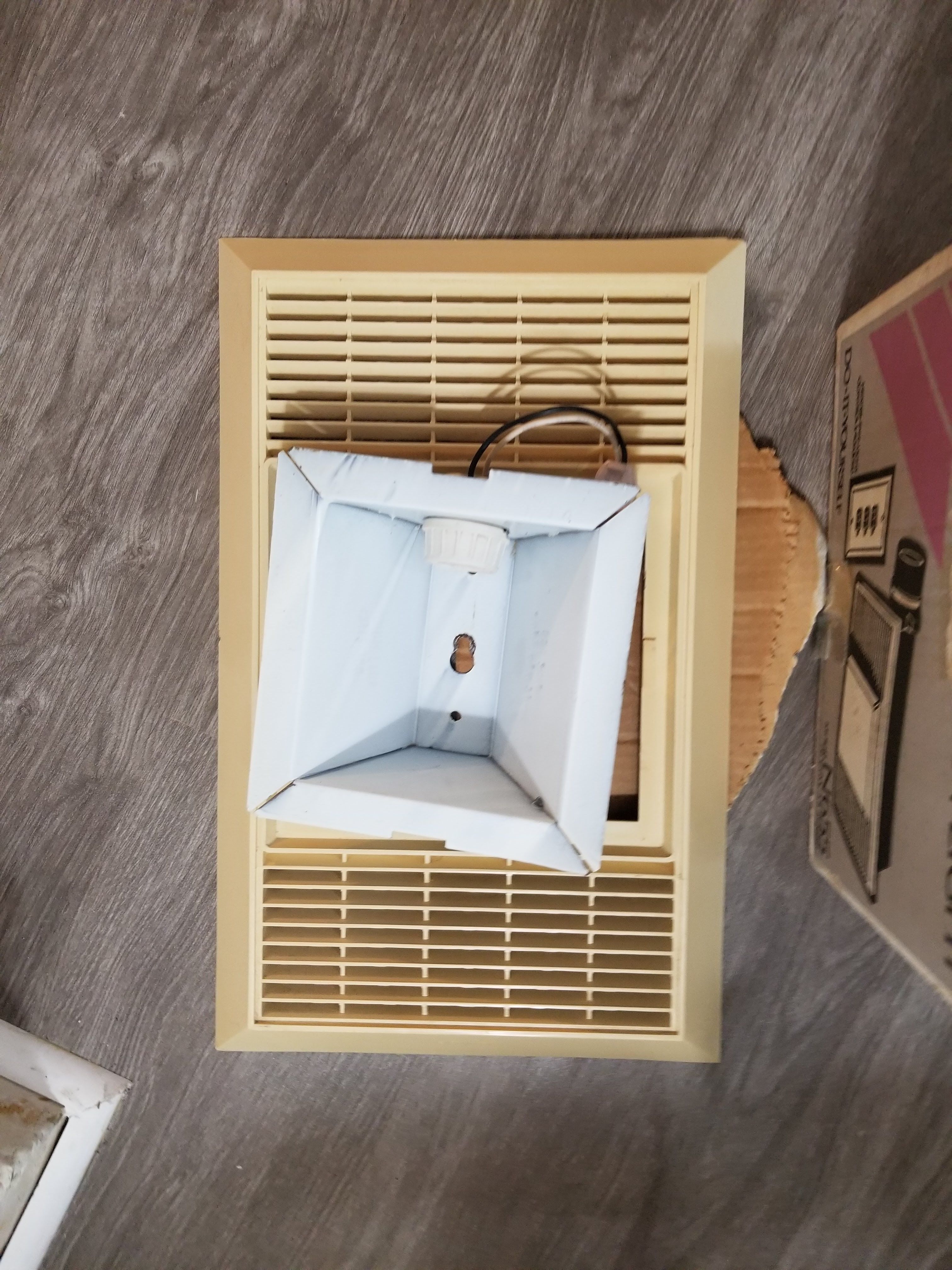 Vintage Nautilus model N655 heater/fan/light unit for Sale in San ...