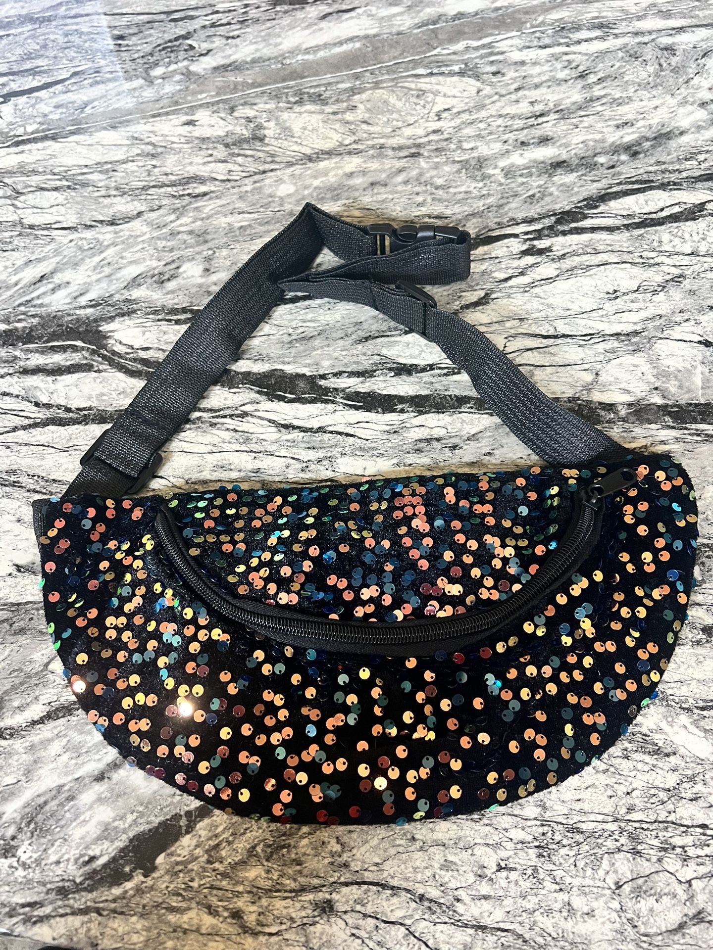 Sequin Fanny Pack for Sale in Henderson, NV - OfferUp