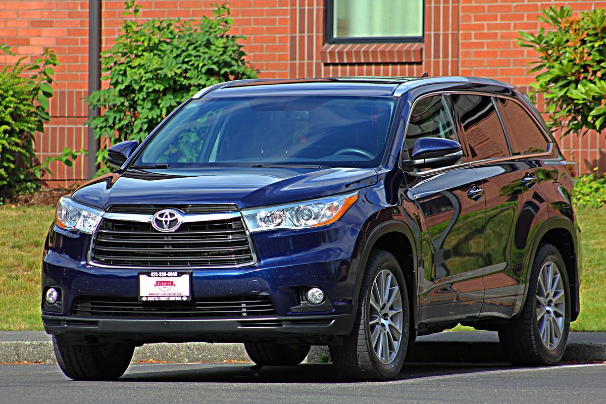 2016 Toyota Highlander for Sale in Lynnwood, WA - OfferUp