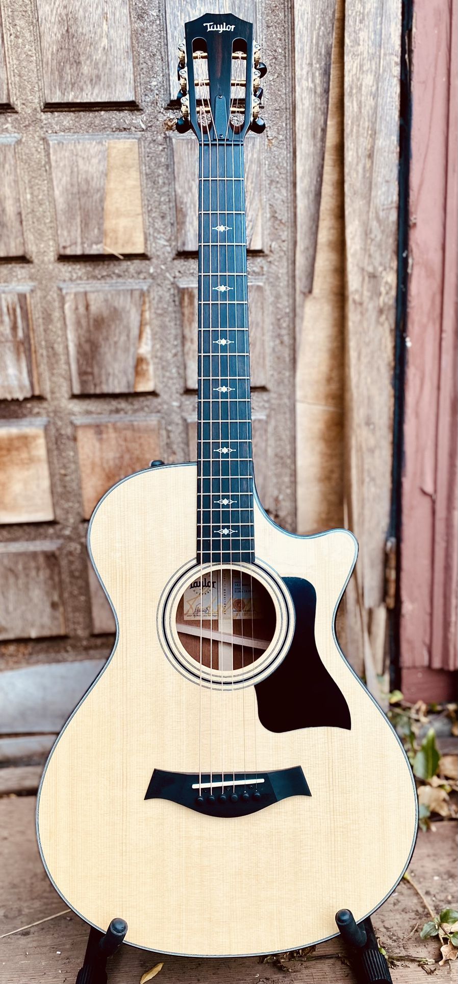 Taylor 312ce 12 Fret Acoustic Guitar NEW!! for Sale in Hollywood, CA ...