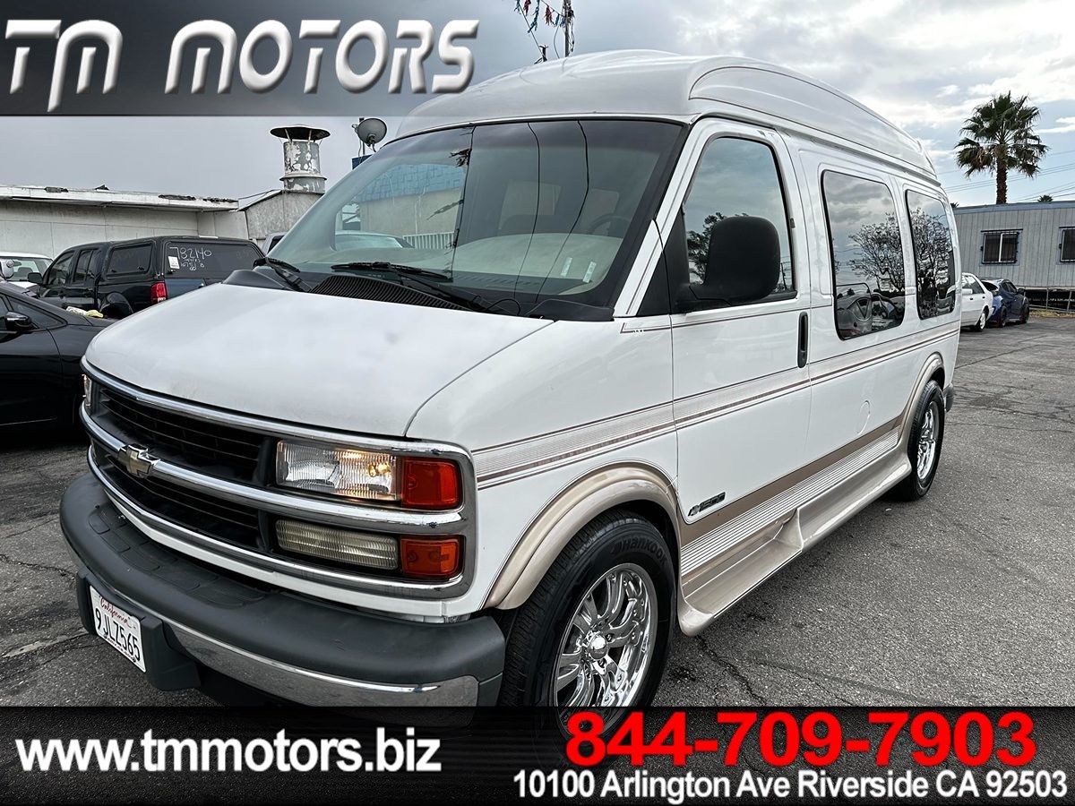 2000 Chevrolet Express Conversion Van for Sale in Riverside, CA - OfferUp