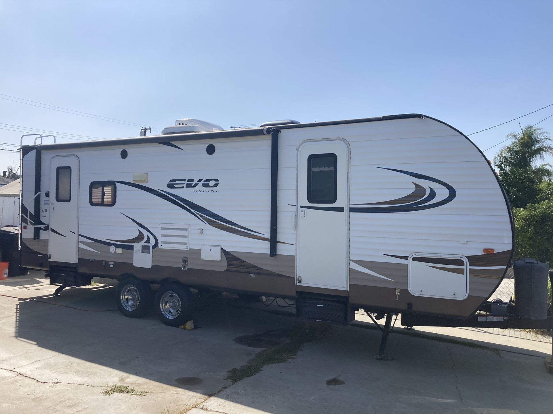 2015 Forest river EVO for Sale in Anaheim, CA - OfferUp