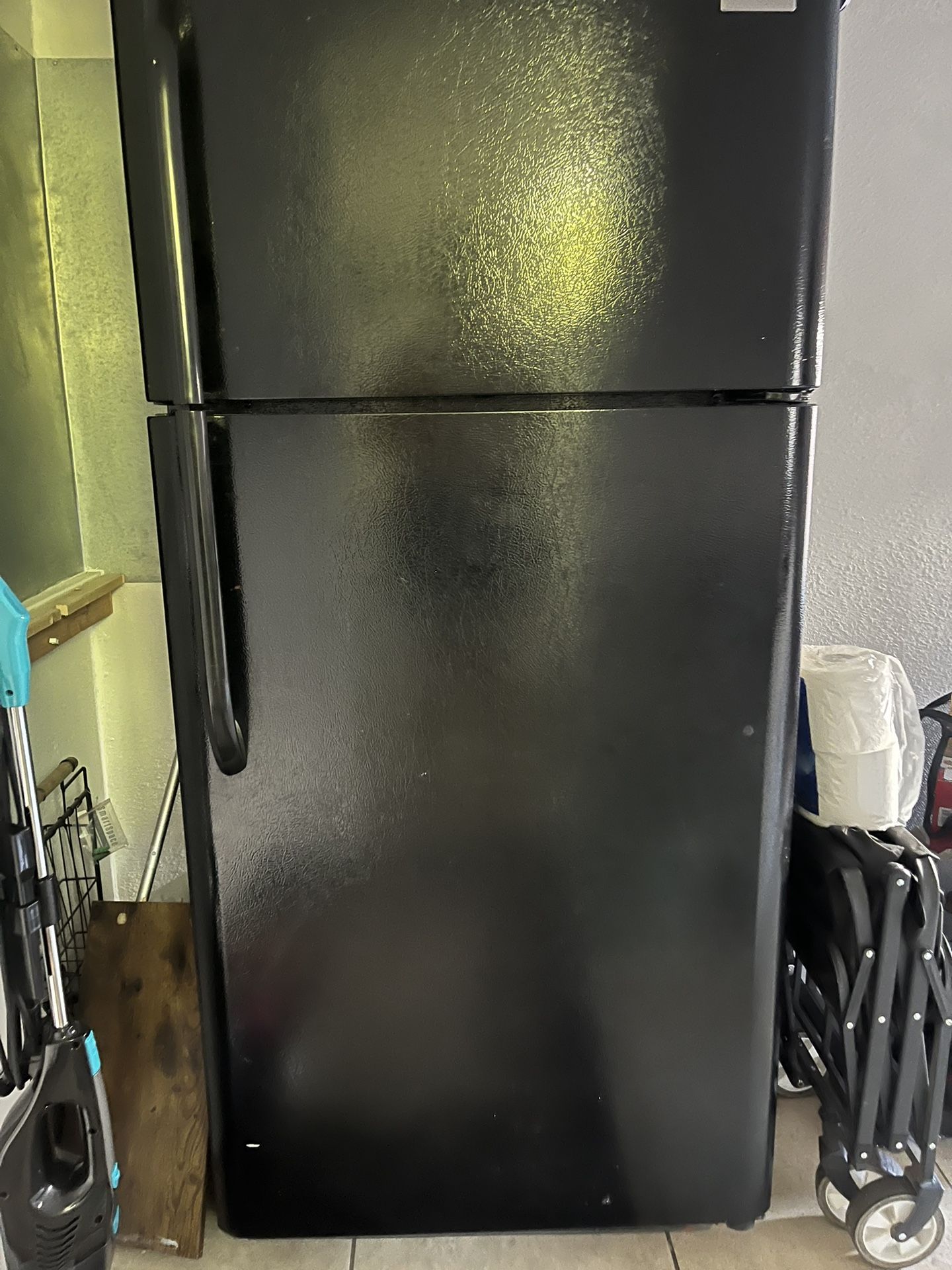 Fridge for Sale in Irvine, CA - OfferUp