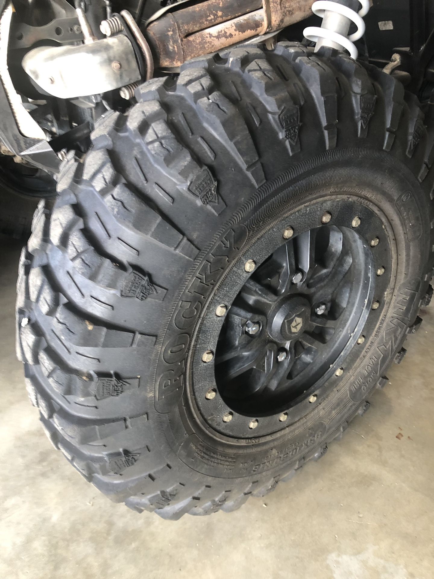 2019 Polaris Rzr xp1000 MRT Rocky 16” rims & 33” Tires for Sale in ...