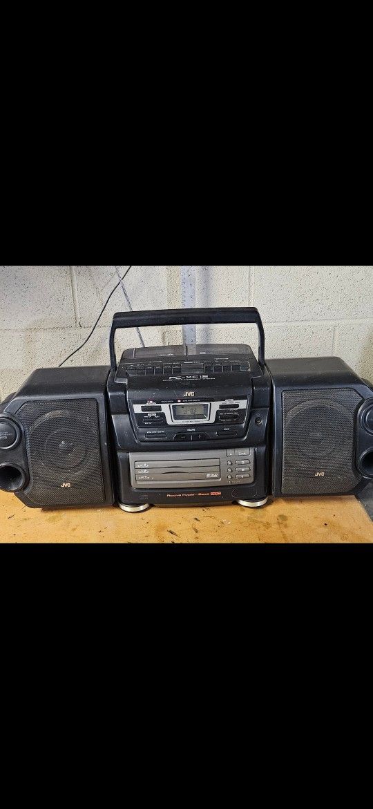 Vintage Radio Boombox With Removable Side Speakers for Sale in ...