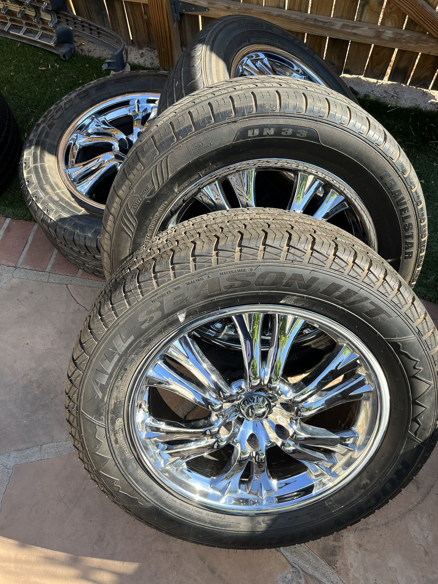 275/55/20 Wheels Rims And Tires for Sale in Phoenix, AZ - OfferUp