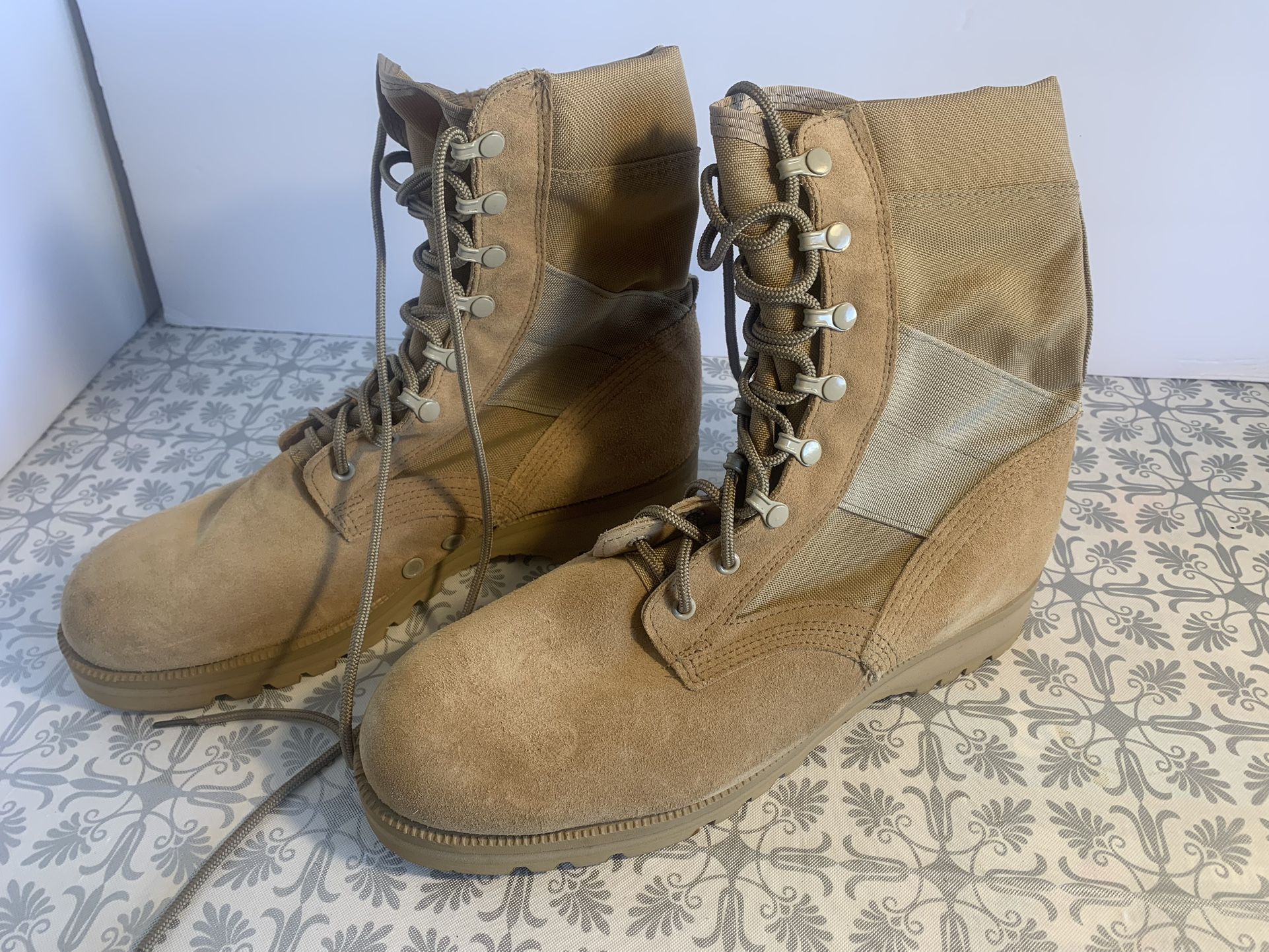 Tan Combat Boots With Spikes