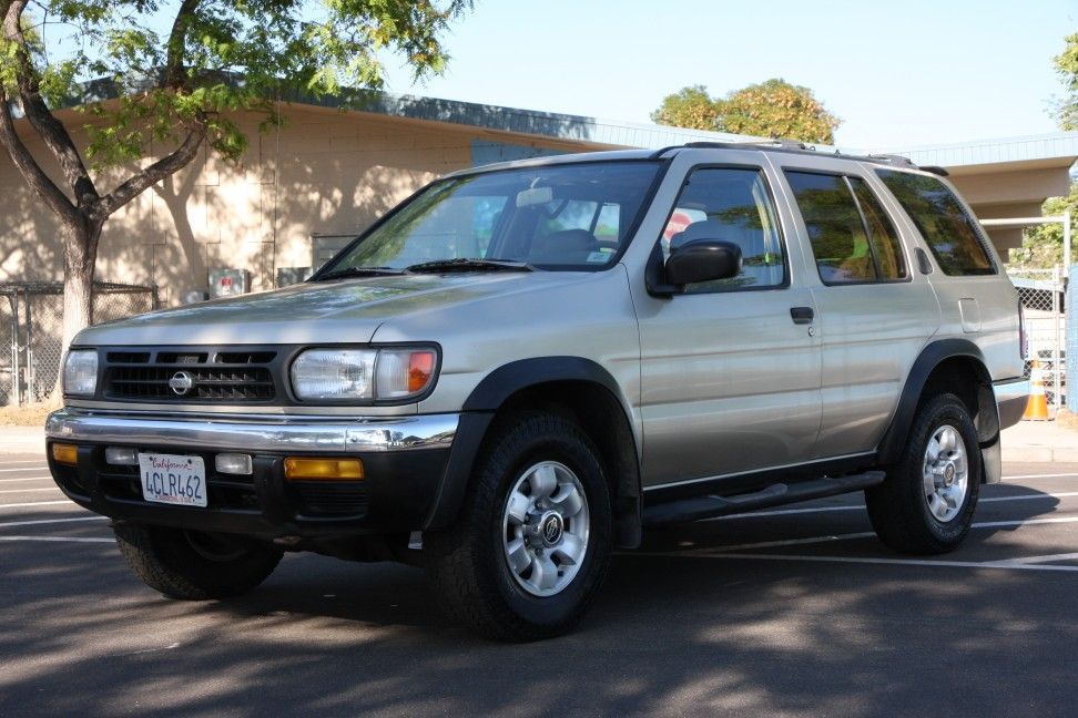 1998 Nissan Pathfinder for Sale in Orange, CA - OfferUp