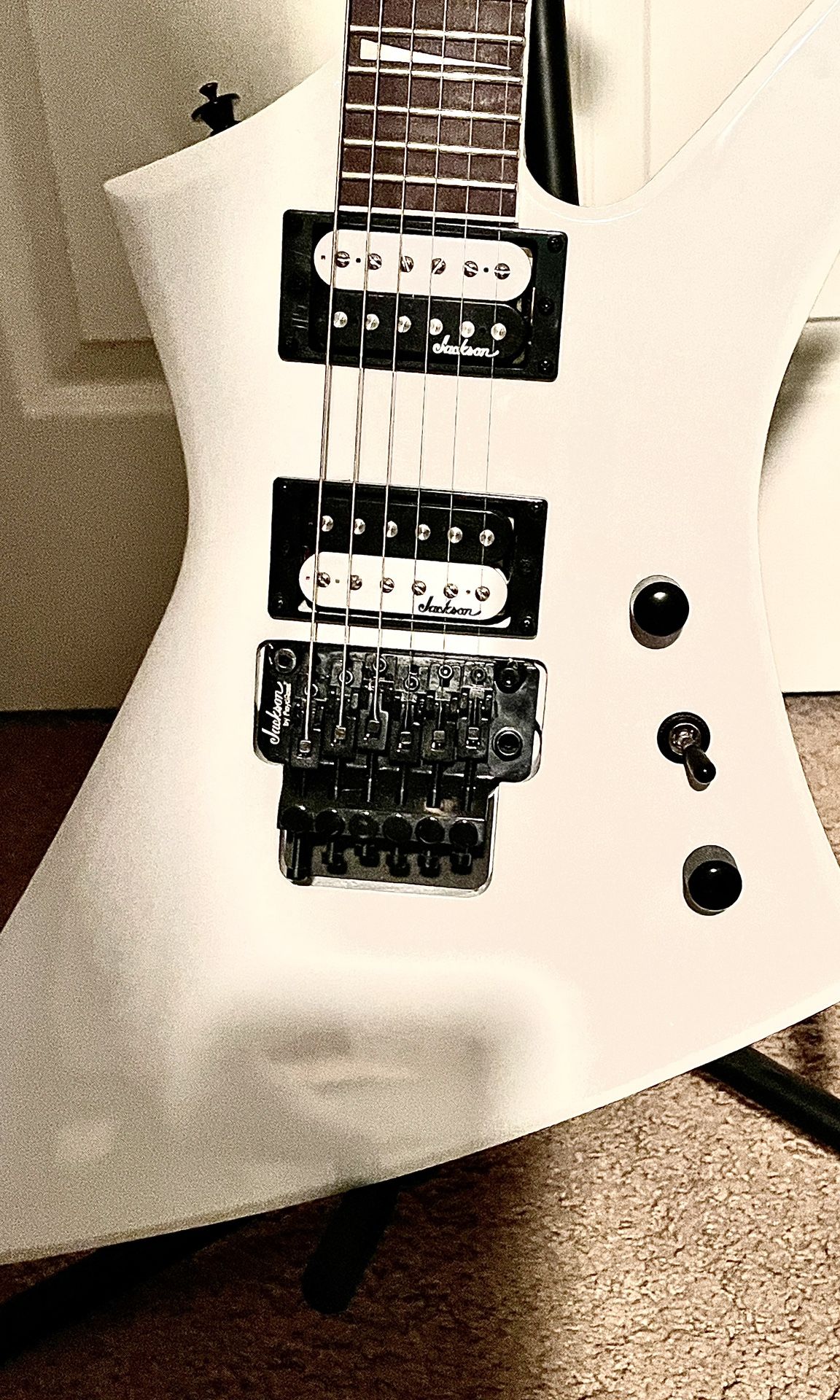 Jackson JS Series Explorer Style Guitar for Sale in Mesa, AZ - OfferUp